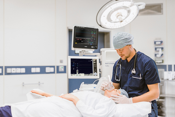 Lung recruitment maneuvers - Getinge